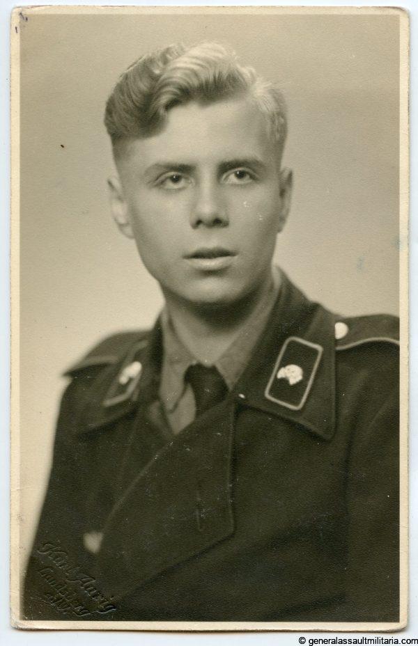 Panzer portrait with M43 wrapper in wear - Generalassaultmilitaria