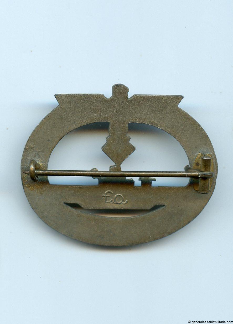 Kriegsmarine U-boat badge - Friedrich Orth, Wien - Generalassaultmilitaria