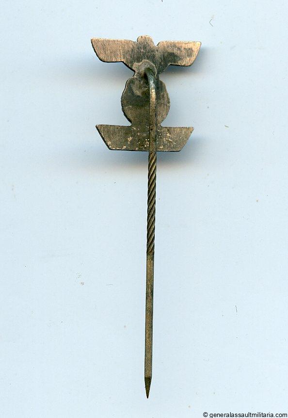 16mm iron cross repeat clasp stickpin - L/16 Steinhauer & Lück ...