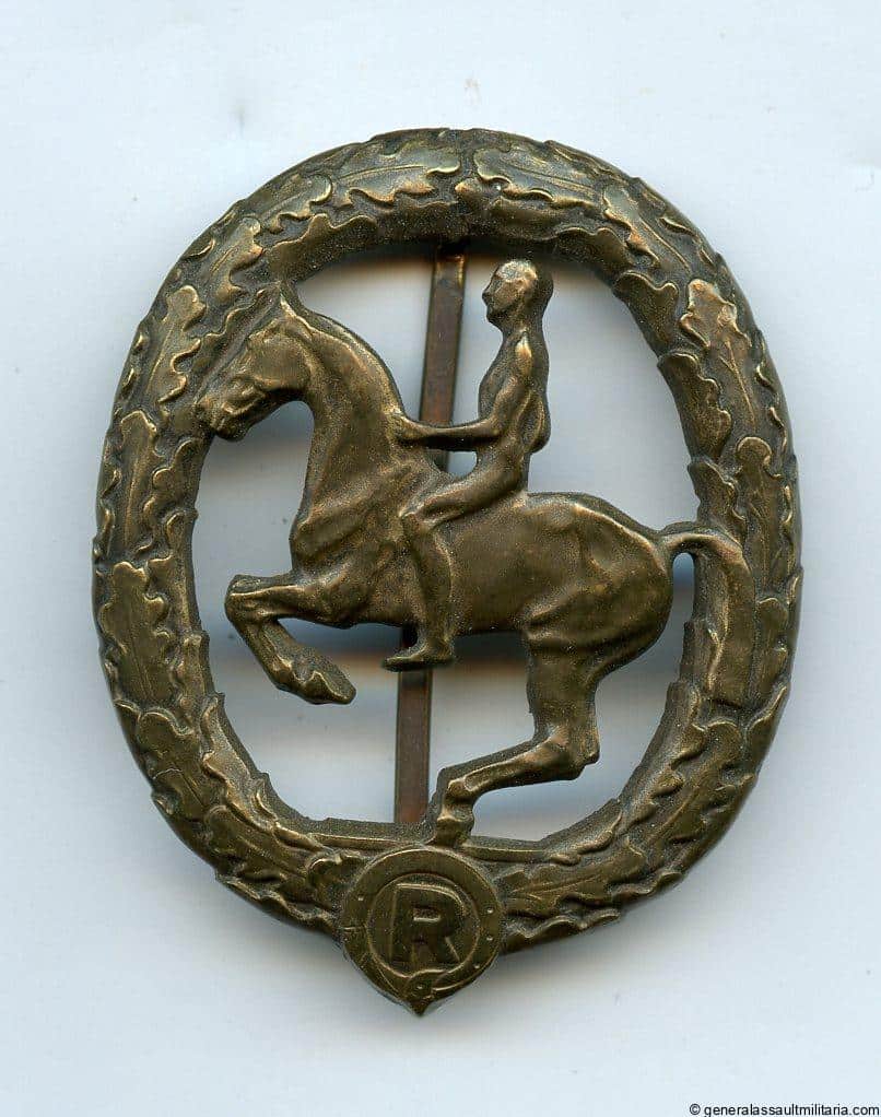 German equestrian badge in bronze - Chr. L. Lauer, Nürnberg-Berlin ...