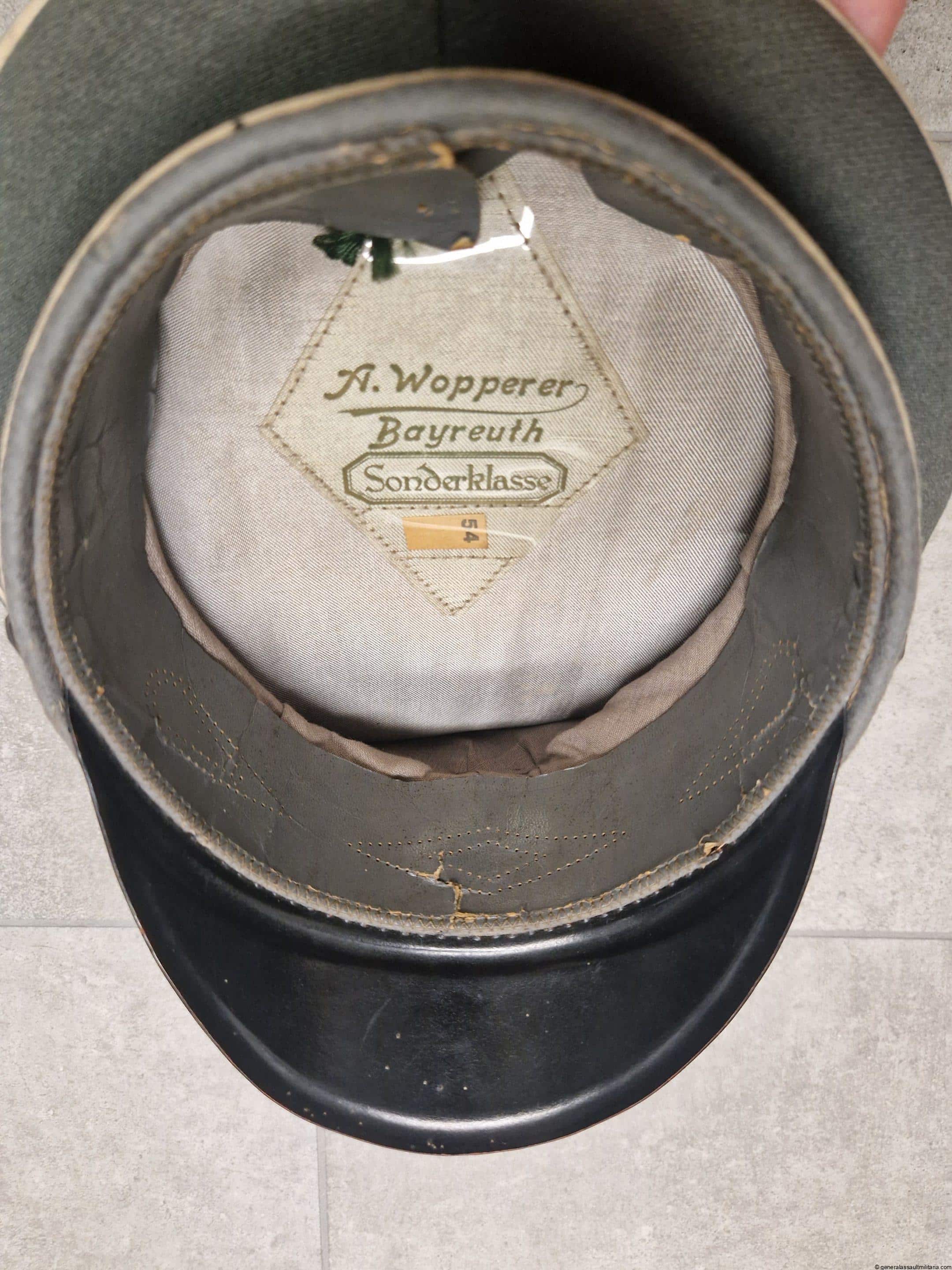 Infantry officer visor cap - Wopperer Bayreuth - Generalassaultmilitaria
